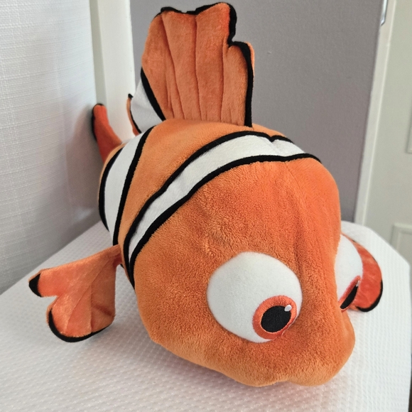 Disney | Toys | Disney Store Nemo Plush Orange Clown Fish 5 Stuffed Toy ...